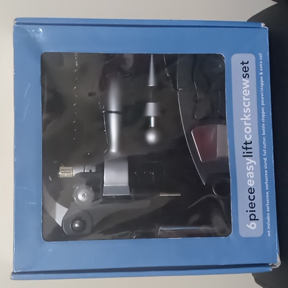 Bed Bath & Beyond | Kitchen | 6 Piece Easy Lift Corkscrew Set | Poshmark